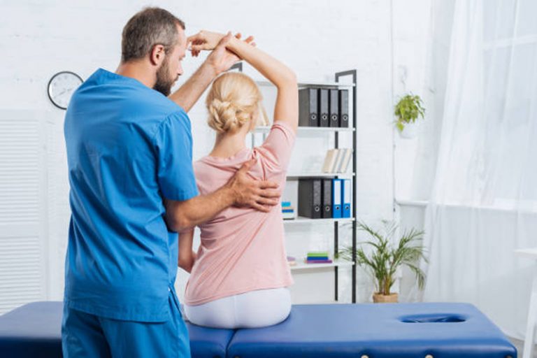 6 Ways Chiropractors Help Treat Different Types of Injuries & Improve ...