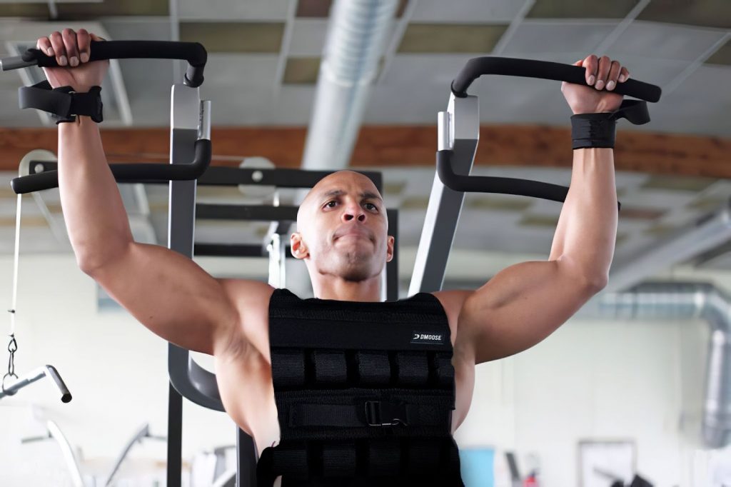 Why add a weighted vest to your training - 7 reasons to consider ...