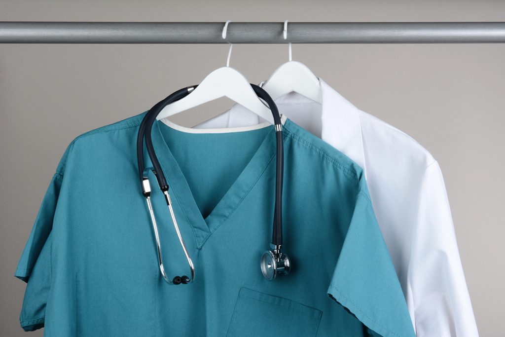 Selecting The Right Scrubs: Tips For First-Time Buyers - Health Benefits