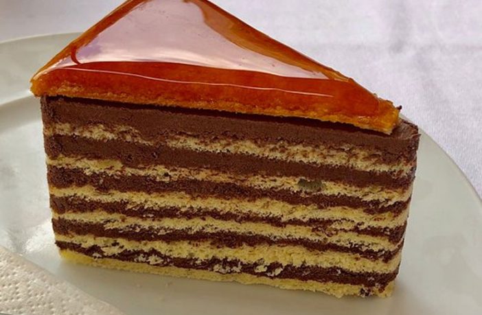 Dobos torte - Definition of Dobos torte