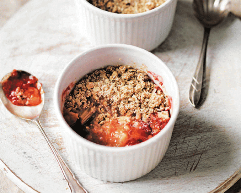 How to Make Individual Plum and Rhubarb Crumbles - Healthy Recipe