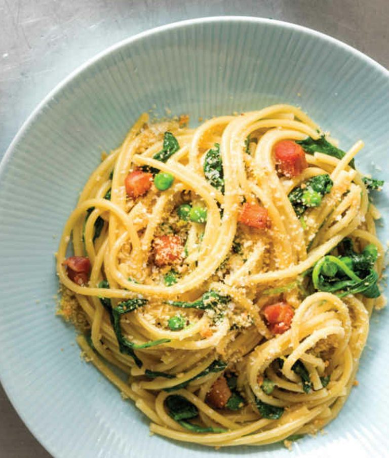 Bucatini with peas, kale, and pancetta recipe - Healthy Recipe